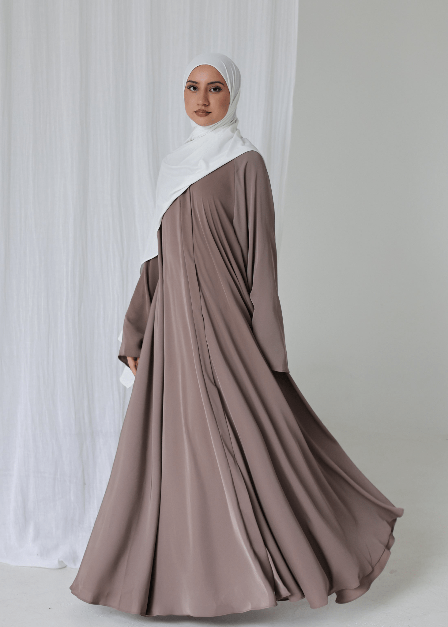 Tulip Abaya – TAUPE - Azrah Collection